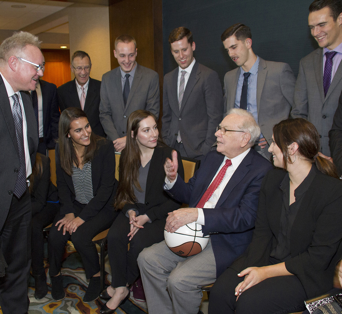 Business Students Visit Oracle of Omaha Warren Buffett | Gonzaga University